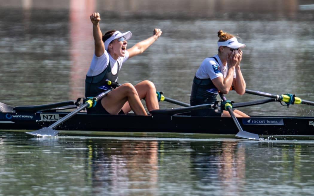 Three medals for Kiwi crews in Austria | RNZ News