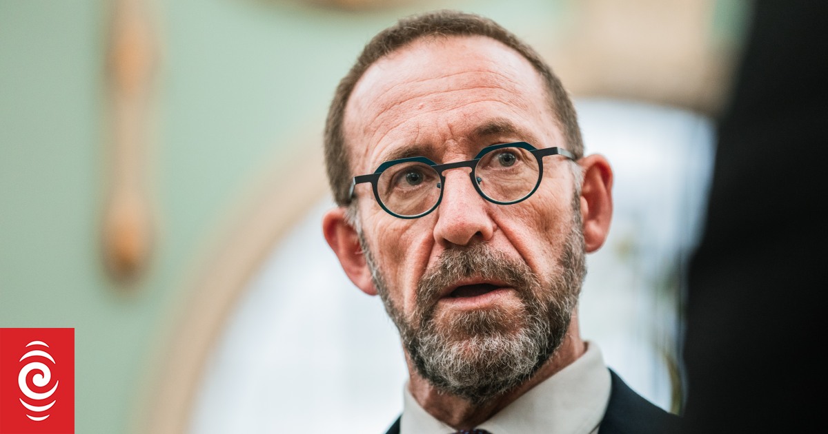Australia 'will stand to account' on Aden case - Andrew Little | RNZ