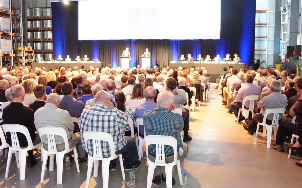 Fonterra launches shake-up of board | RNZ News