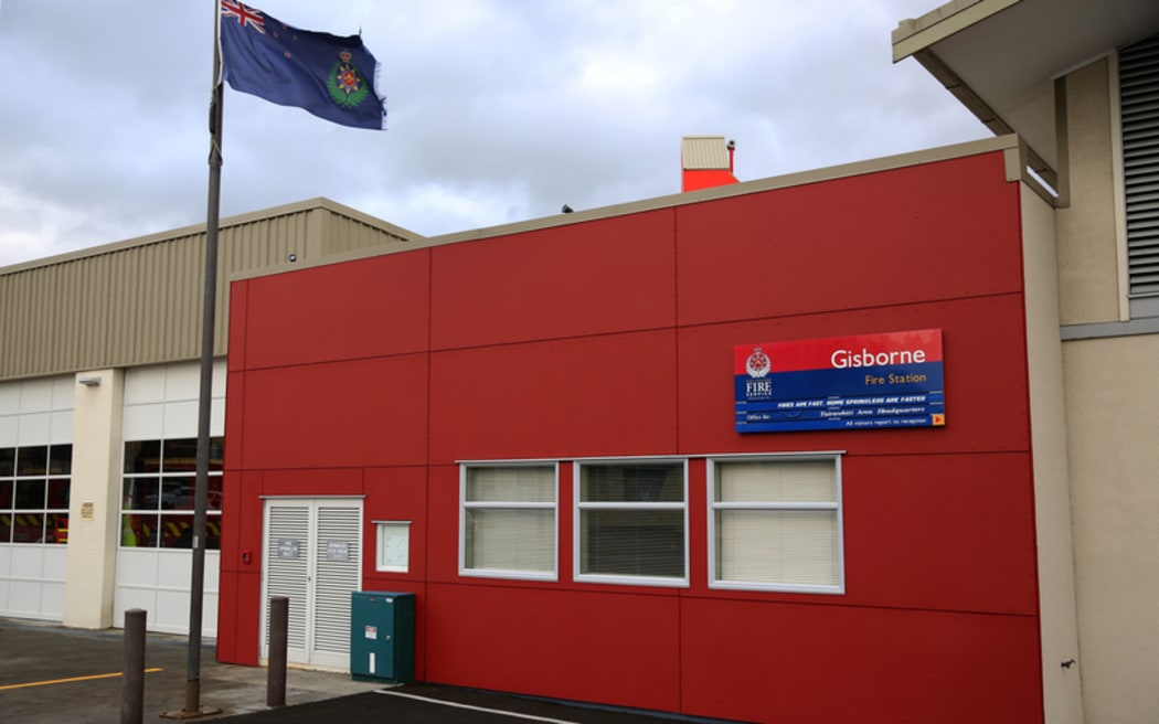 The Pre-Panel with Anna Dean and Chris Finlayson | RNZ