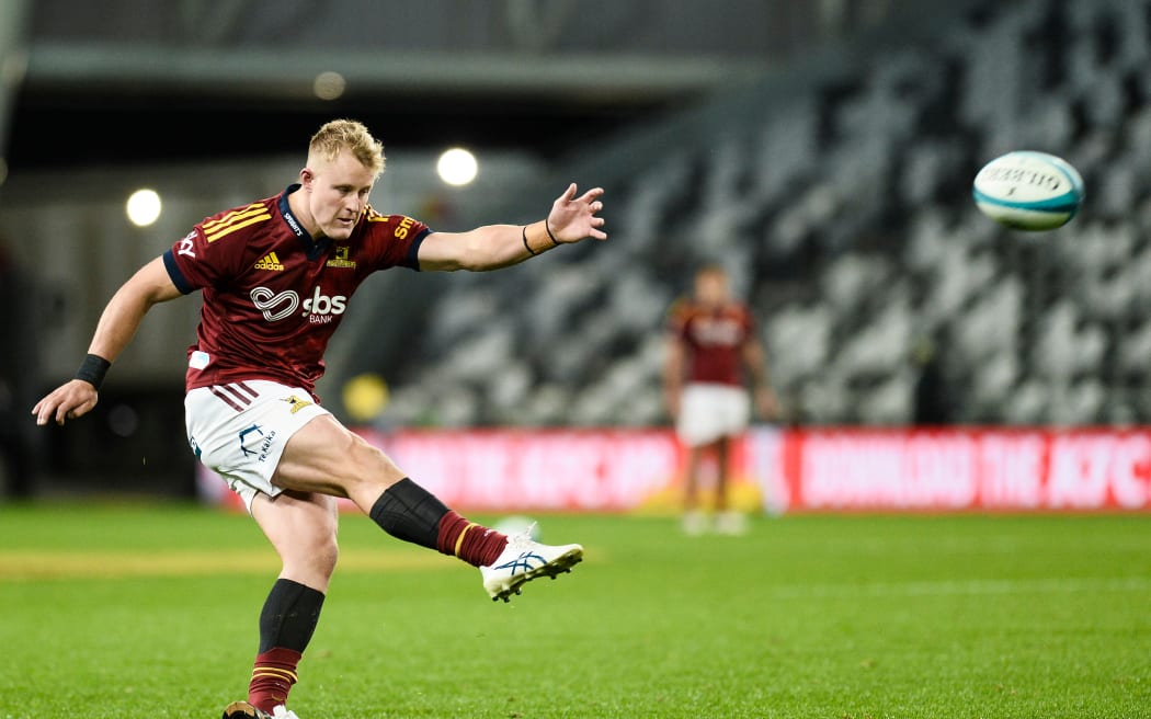 Super Rugby Pacific: Highlanders vs Waratahs | RNZ News