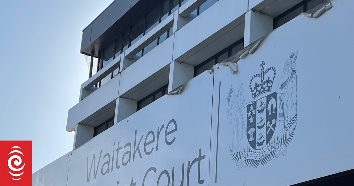 Two arrests follow police raid in Massey that uncovered stick of ...