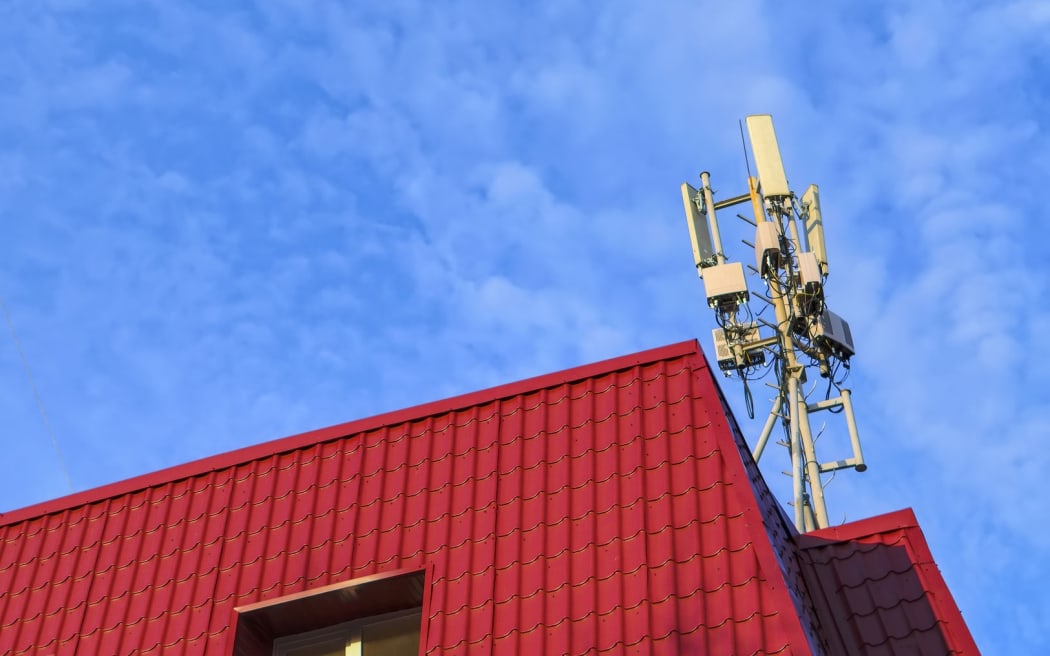 Two more fires at cellphone towers, adding to series of suspected ...