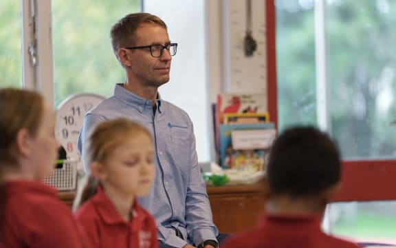 Kiwis 'can't afford' to lose sight of how Covid-19 affected emotional ...