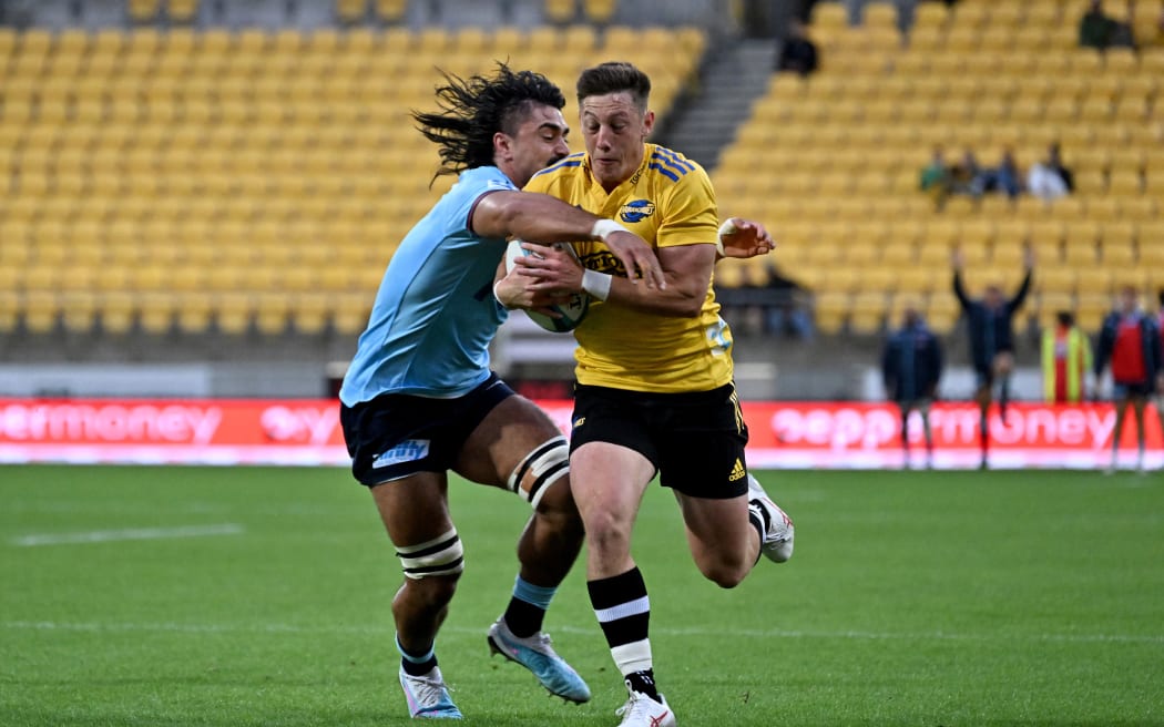 Hurricanes backs star against Waratahs | RNZ News