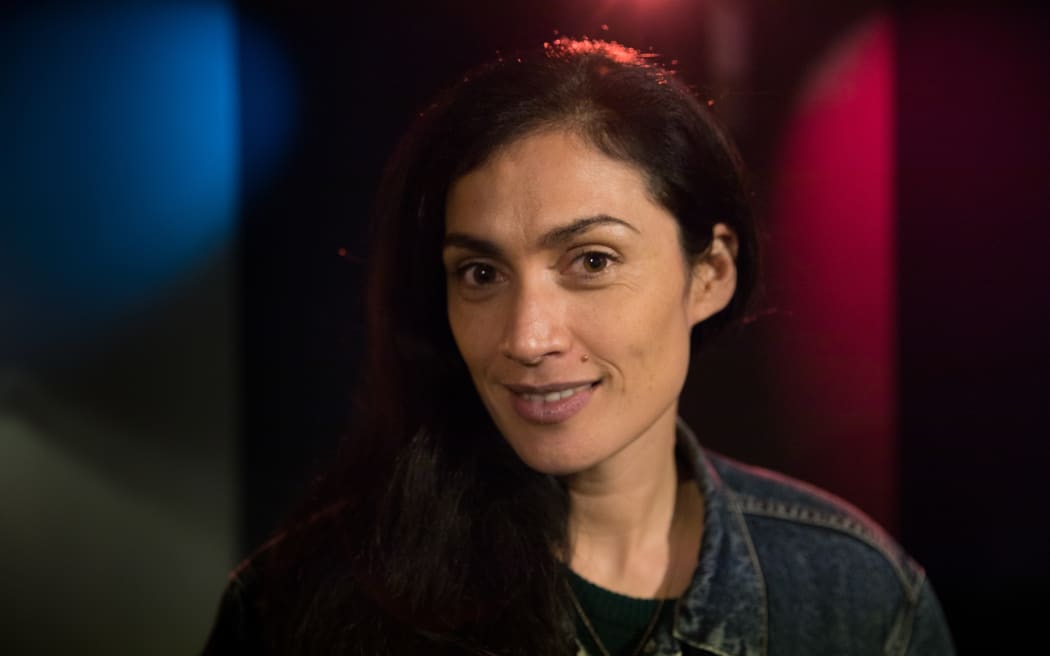 Live session: Anna Coddington | RNZ