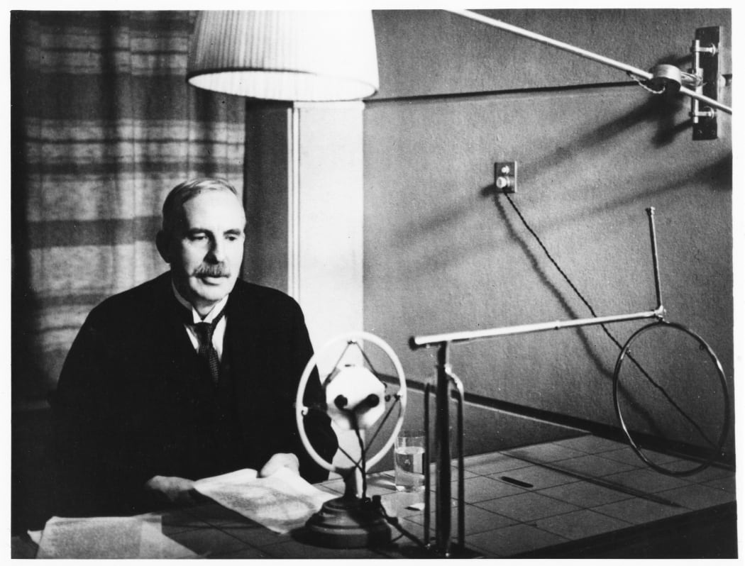 NZ Biography: Ernest Rutherford | RNZ