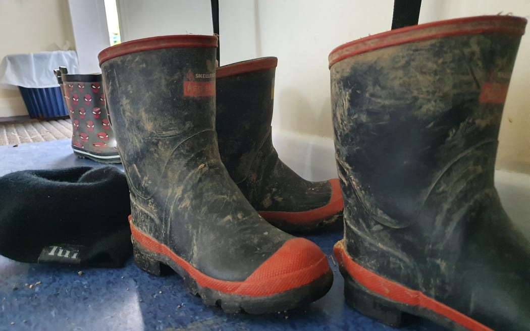 Gumboot throwing champion | RNZ