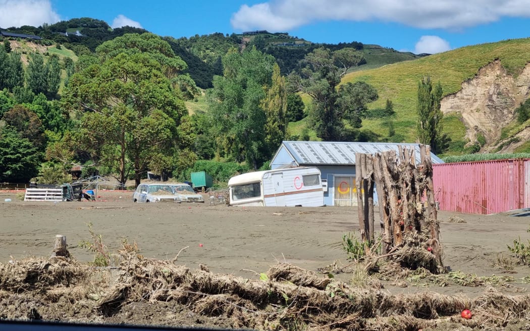 Photo essay: Cyclone Gabrielle's aftermath in Hawke's Bay | RNZ News Photo essay: Cyclone Gabrielle's aftermath in Hawke's Bay | RNZ News