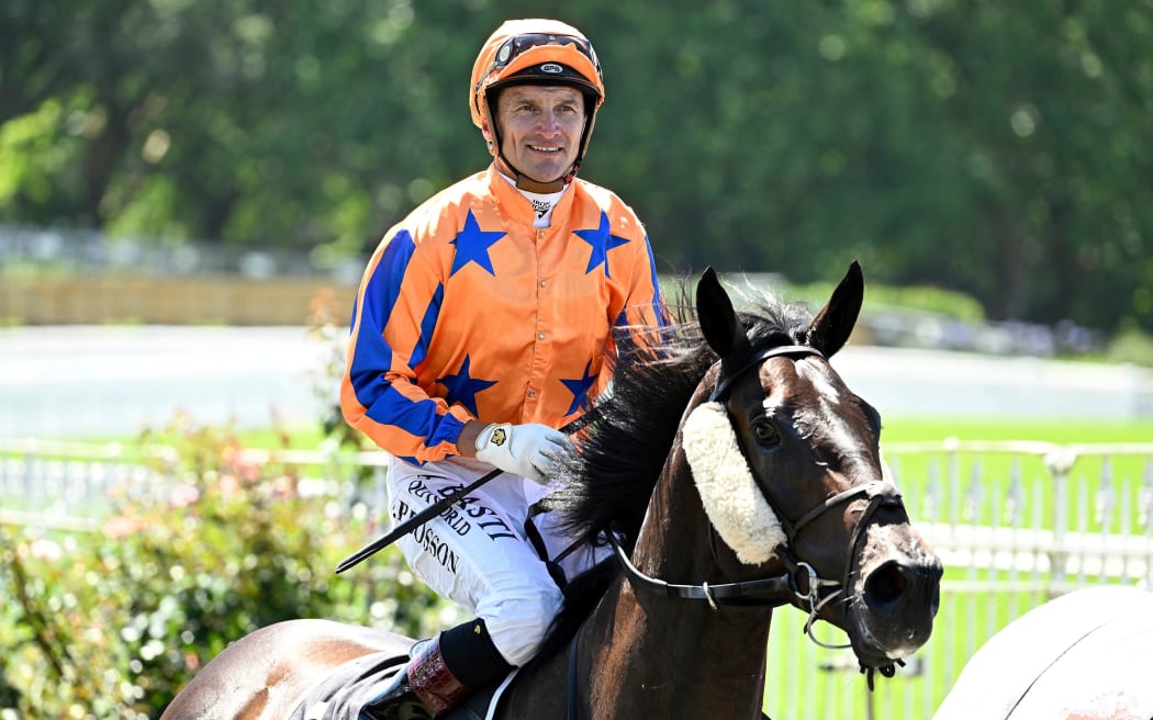 Sports community recognised in King’s Birthday Honours 2023 | RNZ News