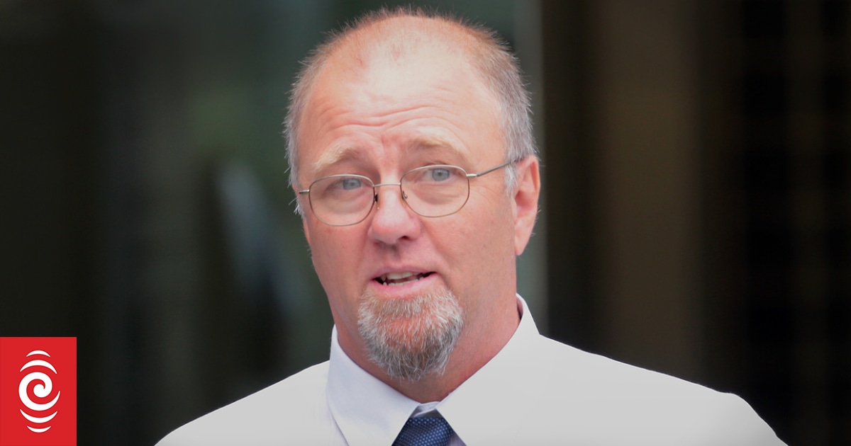 Mark Lundy re-trial in 2015 | RNZ News